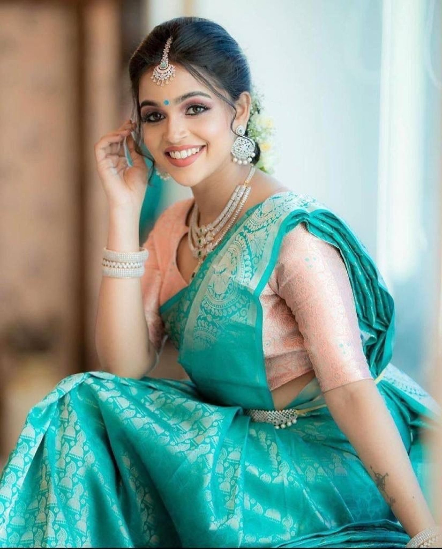 Buy Litchi Silk South Indian Saree at Rs. 499 online from Royal Export ...