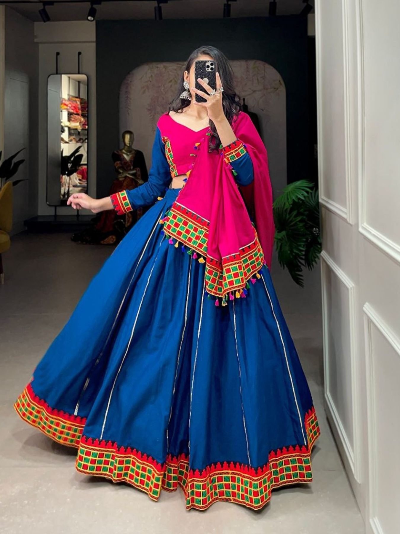Navratri Lehenga Choli, Wholesale Rate Lehenga Choli.